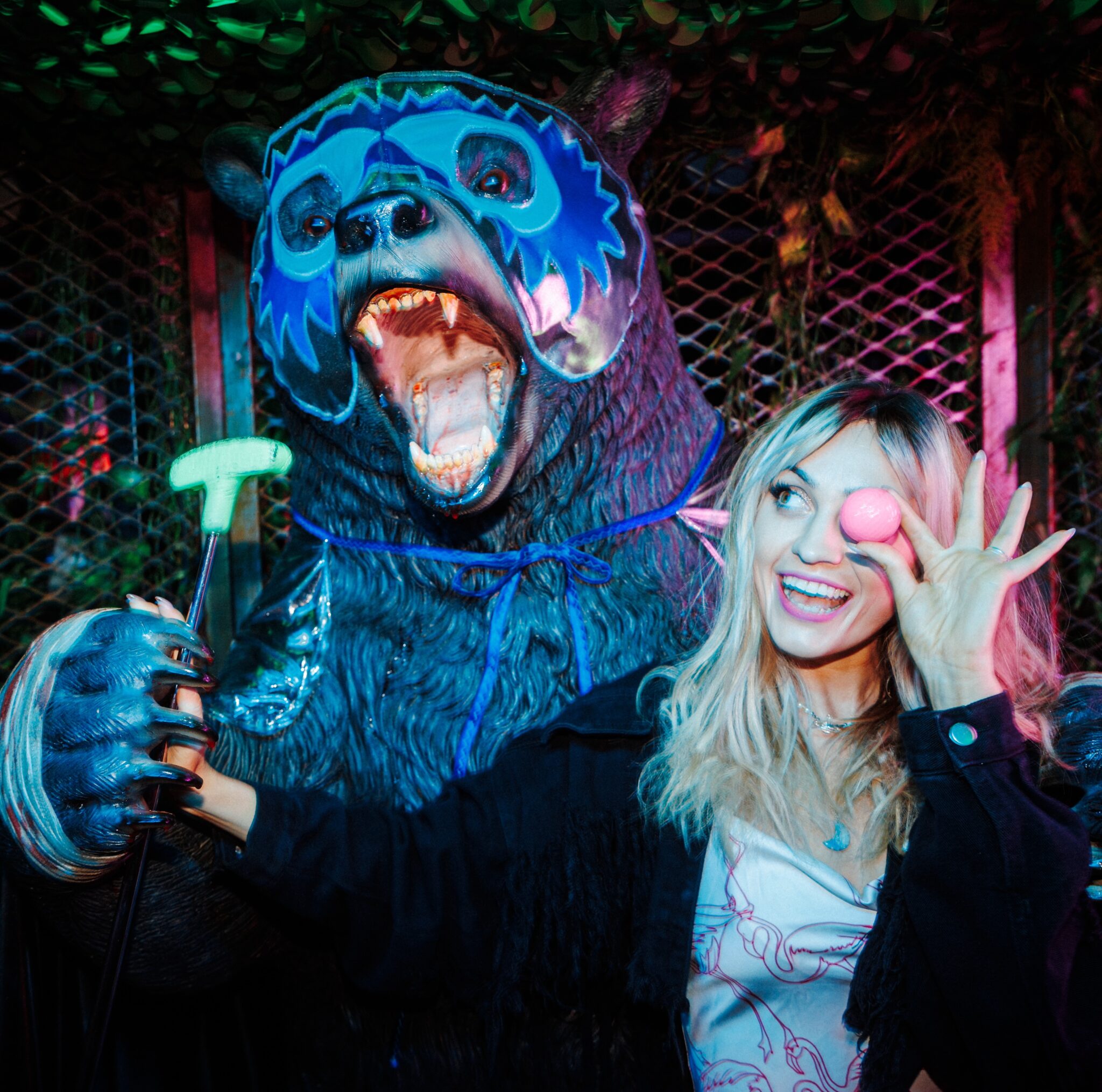 Leeds CRAZY GOLF PARTIES FOR GROUPS : Junkyard Golf Club